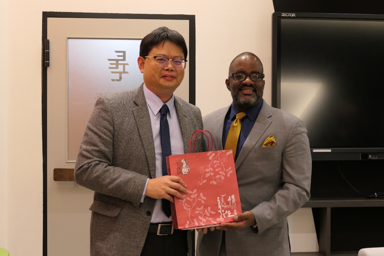 UW-Milwaukee and CYCU strengthen collaboration. - Chung Yuan Christian ...